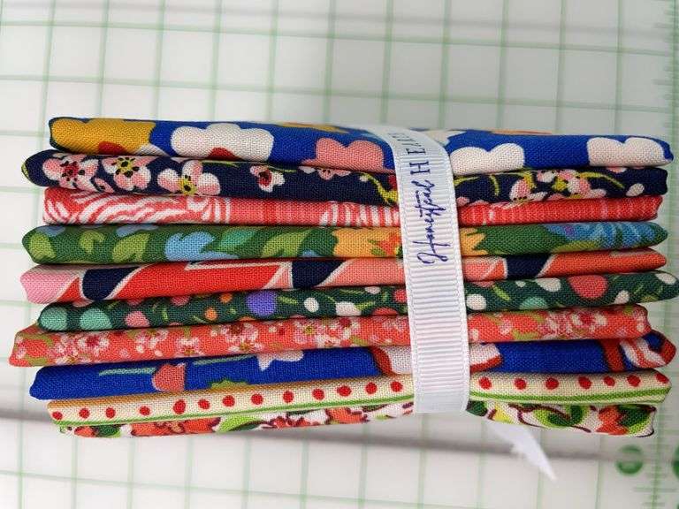 Fat Quarters QTY 10 - Marquette Auction Services