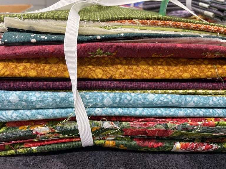 Odd Cut Fabric Bundle - Marquette Auction Services