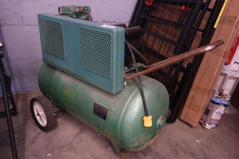 Large Air Compressor - Matthews Auctioneers