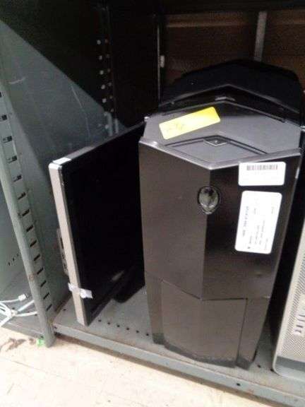 1 -ALIENWARE COMPUTER W/ MONITOR - Matthews Auctioneers
