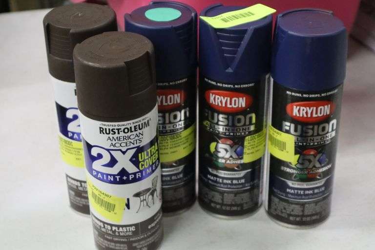Group lot of spray paint - Matthews Auctioneers