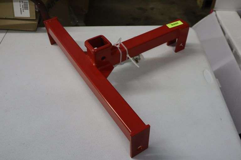 3 Point Hitch Adapter - Matthews Auctioneers