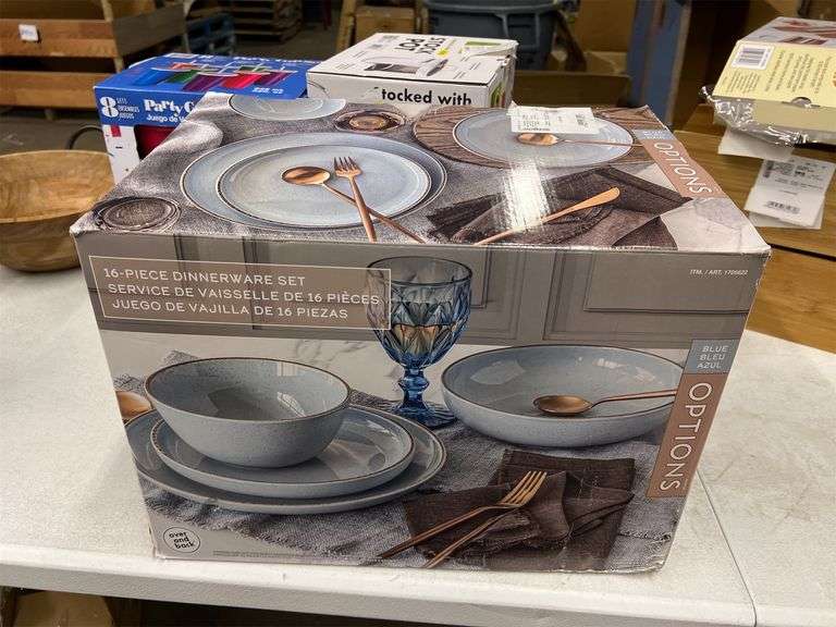 Over and Back Options Blue 16 Piece Stoneware Dinnerware Set Dinner ...