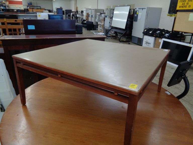1 EACH-TABLE - Matthews Auctioneers