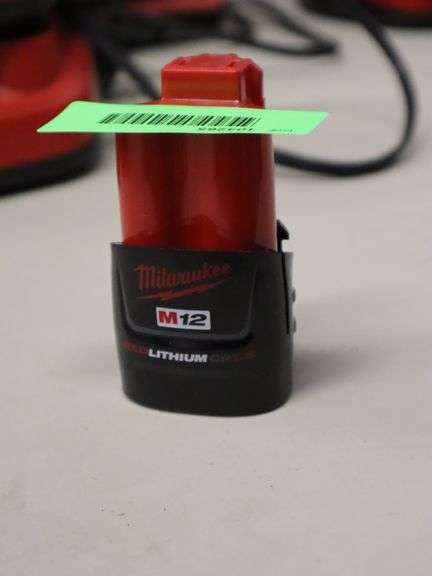 Milwaukee M12 Red Lithium CP 1.5 Battery Pack - Has been used ...