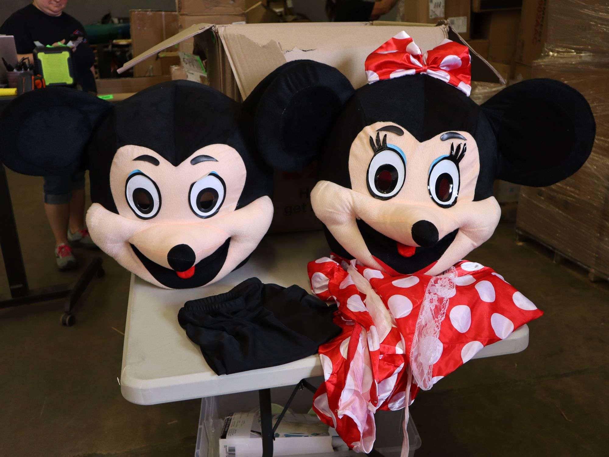 Mickey mouse costume head store