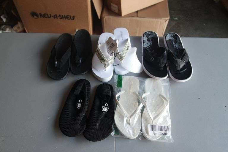 GROUP LOT OF SANDALS - Matthews Auctioneers