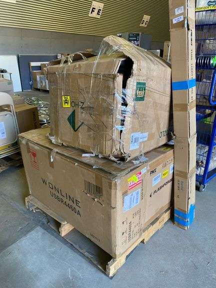 Pallet of C Grade - Matthews Auctioneers