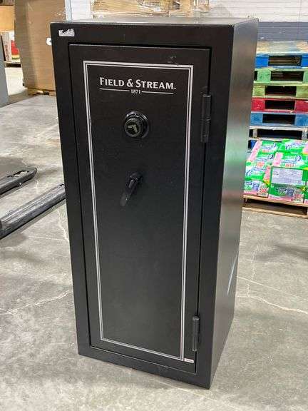 Field and Stream 16 Gun Safe with Code - Matthews Auctioneers