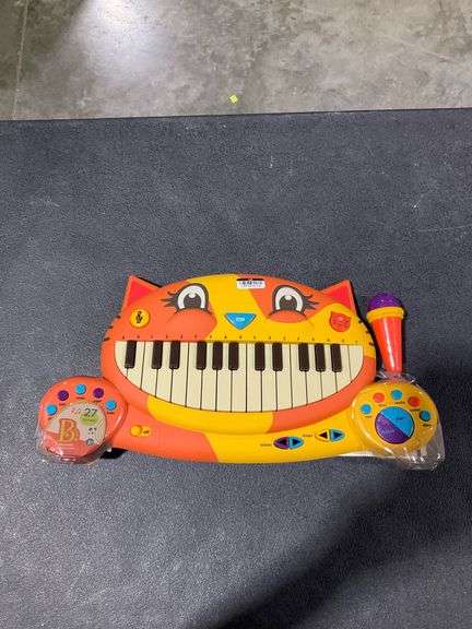Meowsic Cat Keyboard - Matthews Auctioneers