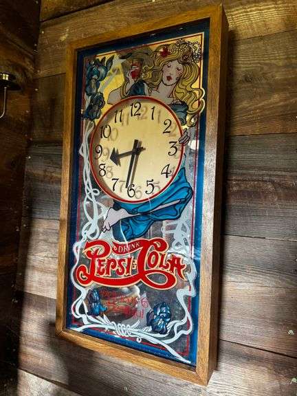 Vintage Pepsi Clock - Matthews Auctioneers