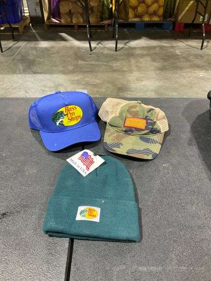 Box Lot Bass Pro Shops merch - Matthews Auctioneers