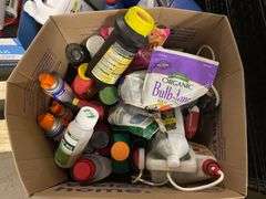 Misc Box Lot - Matthews Auctioneers