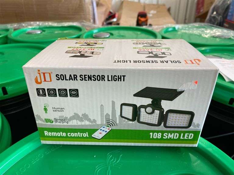JD Solar Sensor Light, 108 SMD LED - Matthews Auctioneers