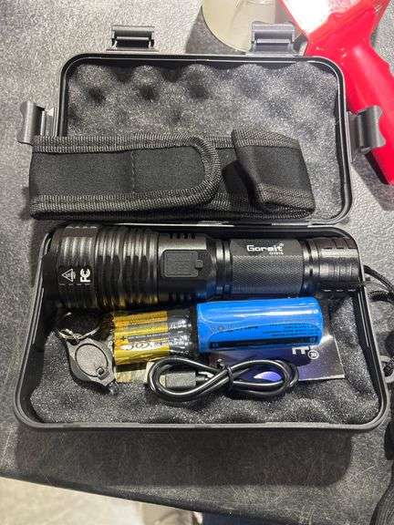LED Tactical Flashlight kit - Matthews Auctioneers