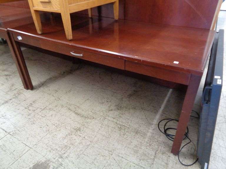 1 EACH-TABLE - Matthews Auctioneers