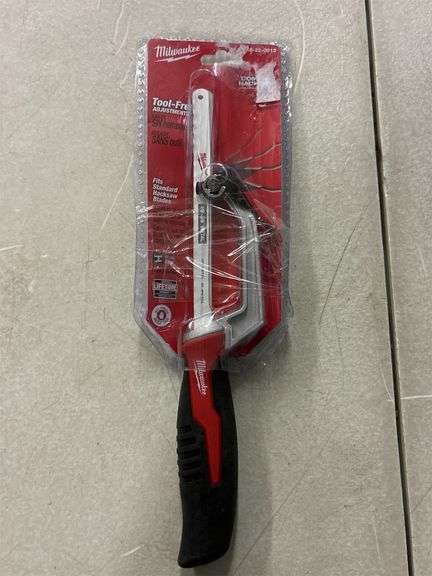 Compact Hack Saw with 10 in. 24 TPI Bi-Metal Blade - Matthews Auctioneers