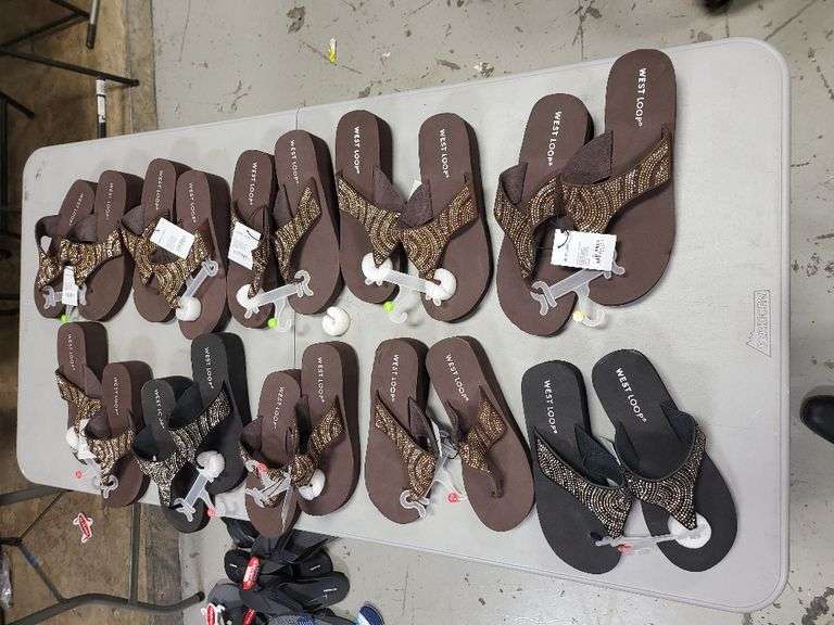Group lot of Miscellaneous womens sandals different sizes - Matthews ...