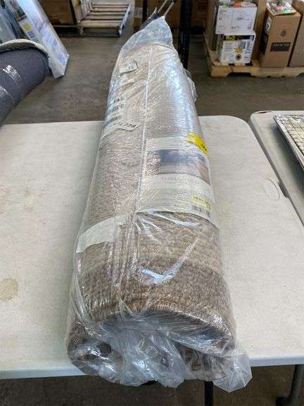 Madison Washable Rug 4x5.6ft - Threshold - Matthews Auctioneers