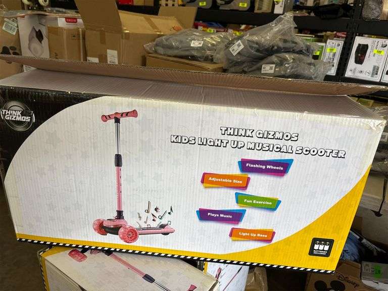 Think Gizmos Kids Light Up Musical Scooter - Matthews Auctioneers