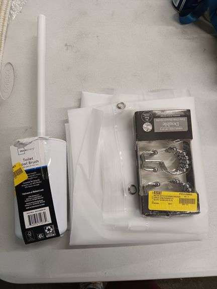 Bathroom bundle - Matthews Auctioneers