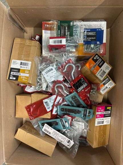 Assorted hardware lot - Matthews Auctioneers