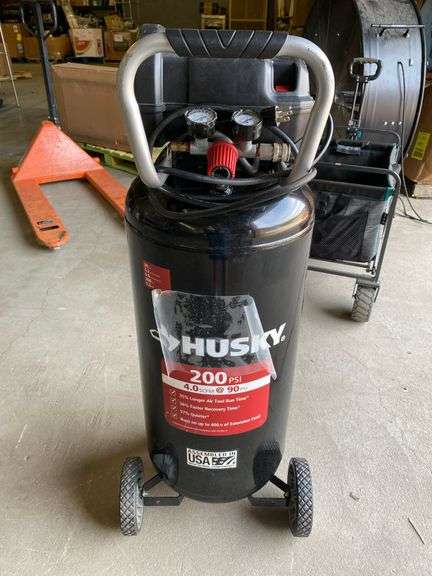 Husky 20 Gallon Portable Air Compressor - Matthews Auctioneers