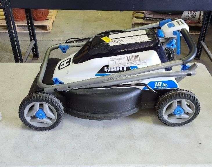 Hart 40v 18 inch push mower - Matthews Auctioneers