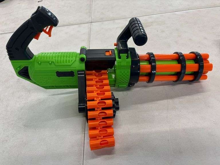 Adventure, force Nerf gun - Matthews Auctioneers