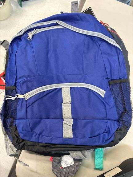 (4) bookbags different colors - Matthews Auctioneers