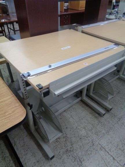 1 EACH-DRAFTING TABLE - Matthews Auctioneers