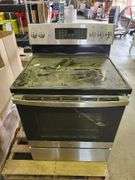 GE JB735SPSS 5.3 Cu. Ft. Freestanding Electric Convection Range with ...
