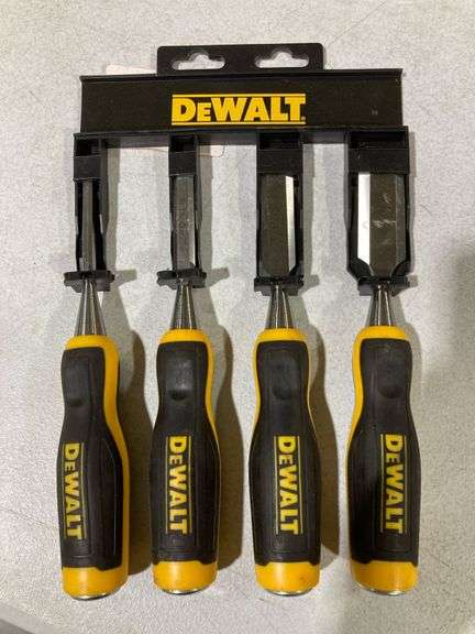 DEWALT 4 Piece Wood Chisel Set - Matthews Auctioneers