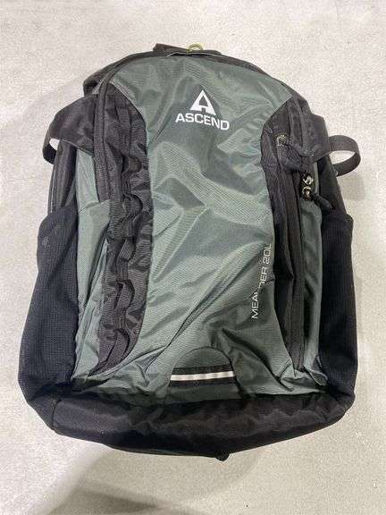 Ascend Meander 20L Backpack - Matthews Auctioneers