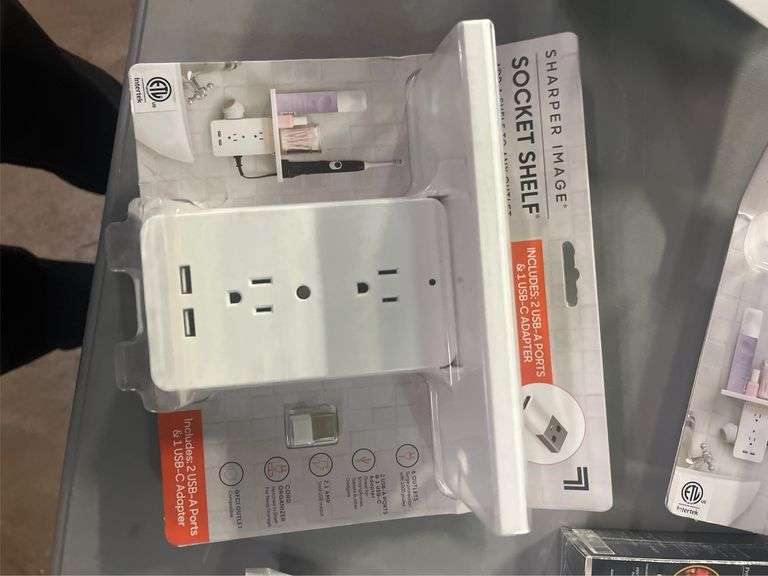 6-Outlet Cordless Wall Extender with 2-USB Ports and 1-USBC Adapter ...