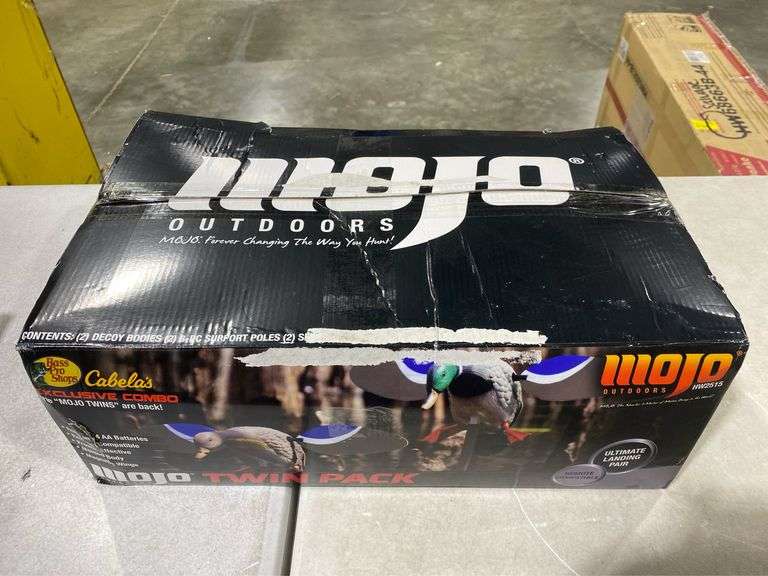 MOJO Outdoors Baby MOJO Hen and Drake Motorized Duck Decoy Combo ...