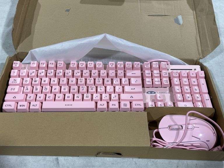 MagGee Gaming Keyboard And Mouse - Matthews Auctioneers