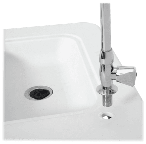 Bass Pro Shops Deluxe Fish Table - Matthews Auctioneers