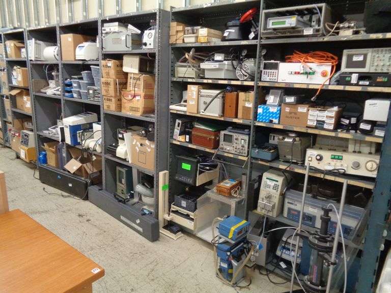 1 LOT-LAB EQUIPMENT - Matthews Auctioneers