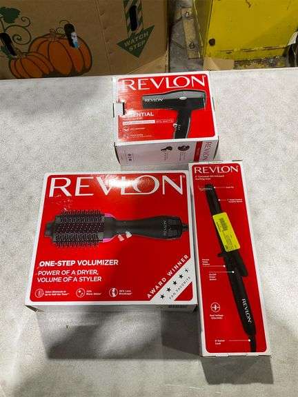 Group lot of hair styling utensils - Matthews Auctioneers