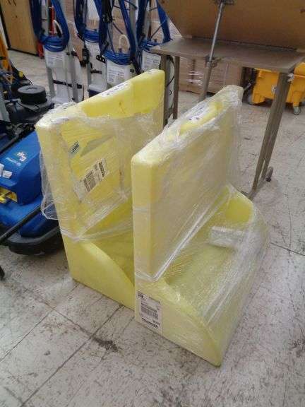 2 -TWO CYLINDER POLY STAND - Matthews Auctioneers