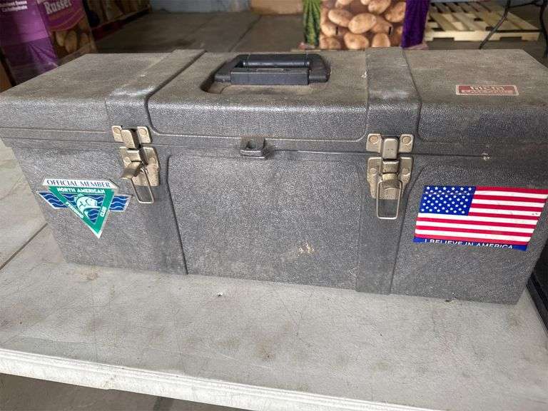 Tool Box - Matthews Auctioneers