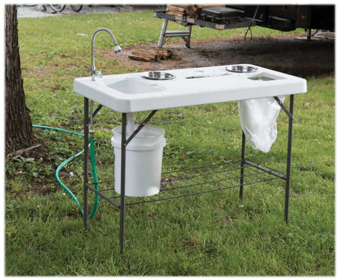 Bass Pro Shops Deluxe Fish Table - Matthews Auctioneers