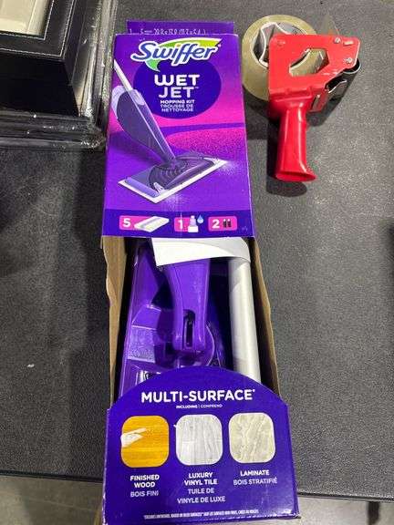 Swiffer Spray mop Double Nozzle 16.9-fl oz Spray Mop - Matthews Auctioneers