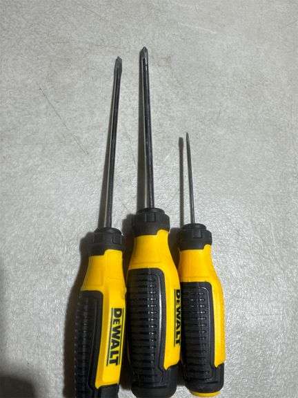 Lot of Dewalt Hand Tools - Matthews Auctioneers