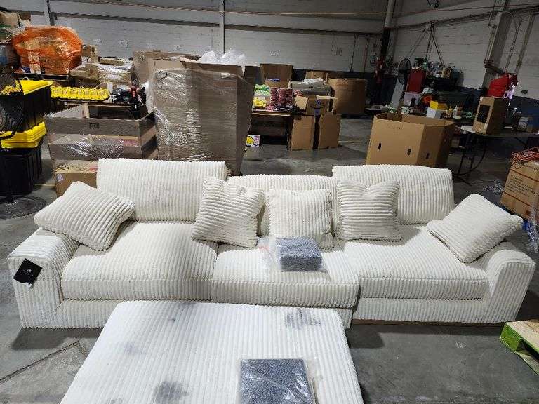 Sofa - Matthews Auctioneers