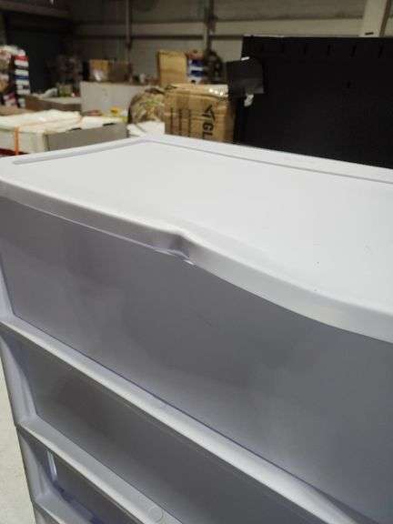 Sterilite White 4 Drawer Wide Weave Tower Espresso - Matthews Auctioneers