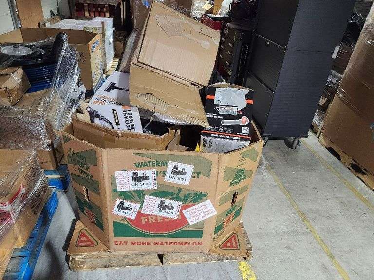 Pallet C grade - Matthews Auctioneers