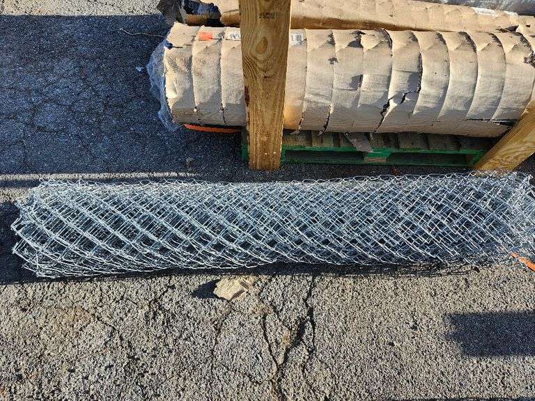 Roll of chain link (6 ft.) - Matthews Auctioneers