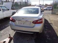 1 2018 NISSAN ALTIMA SILVER MILEAGE 136,745 VIN# 1N4AL3AP5JC108046 ...
